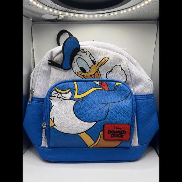 Disney | Other | Disney Donald Duck Backpack Aldi Exclusive Hard To ...